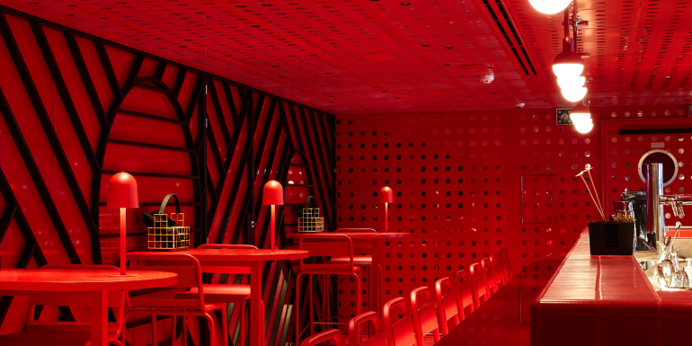 6 Unique Cruise Ship Cocktail Bars